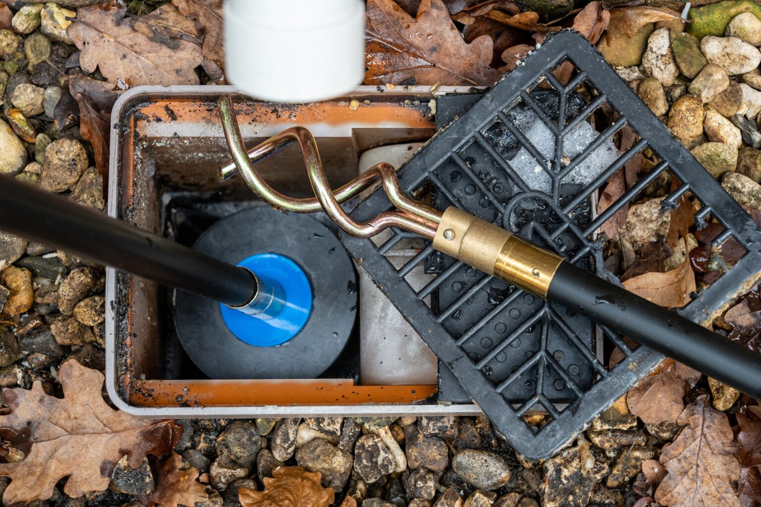 How Can Professional Drain Cleaning Identify Underground Pipe Problems ...